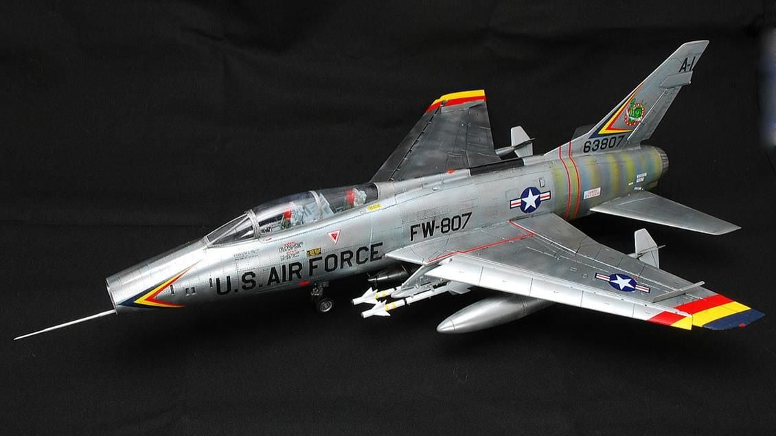 TRUMPETER, Trumpeter 02840 1/48 F-100F Super Sabre Savaş Uçağı Demonte ...