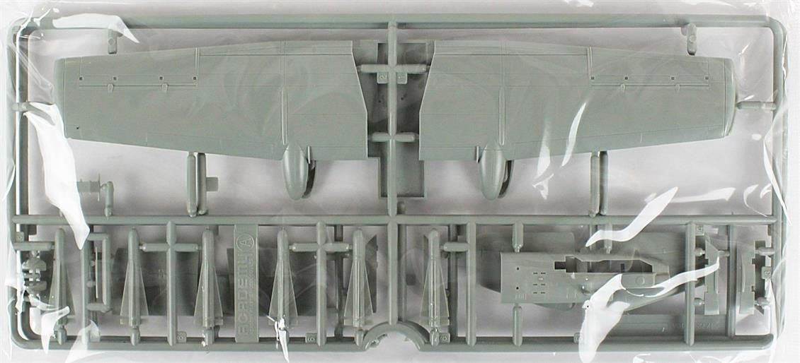 ACADEMY, Academy 12402 1/72 A-10A (Irak Operasyonu) Savaş Uçağı Demonte ...